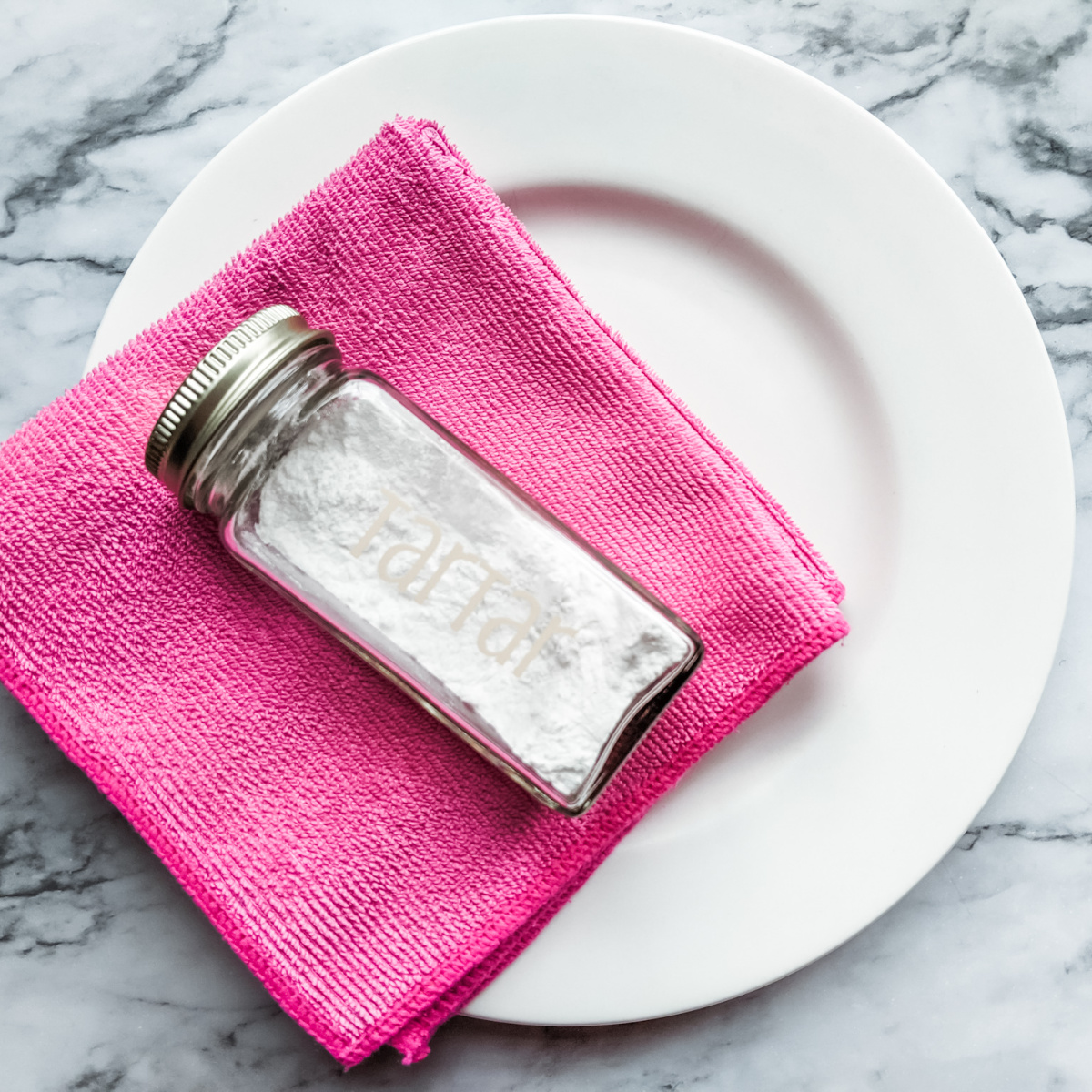 How To Remove Scratches From Your Dishes - Frugally Blonde